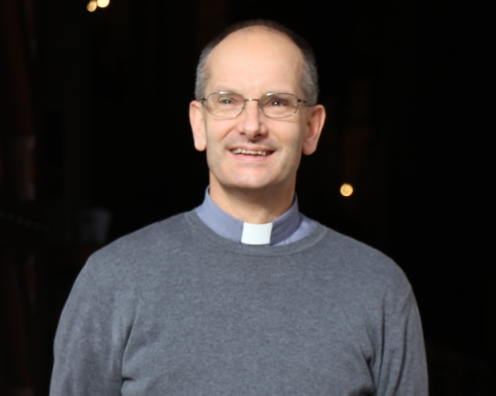 Paroisses Saint-Pierre et Saint-Jacques. Yves Morel, nouveau curé ...